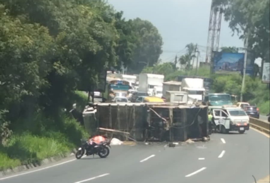 Imágenes de accidentes de tránsito en Guatemala este viernes 16 de ... Imágenes de accidentes de tránsito en Guatemala este viernes 16 de ...